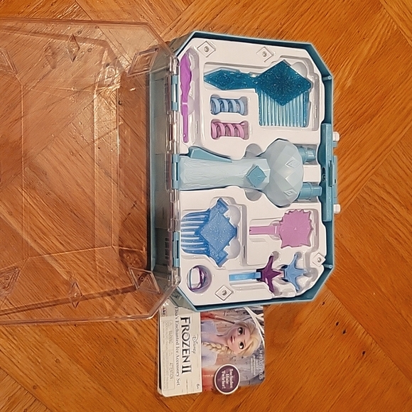 Disney | Toys | Elsas Enchanted Ice Accessory Set | Poshmark